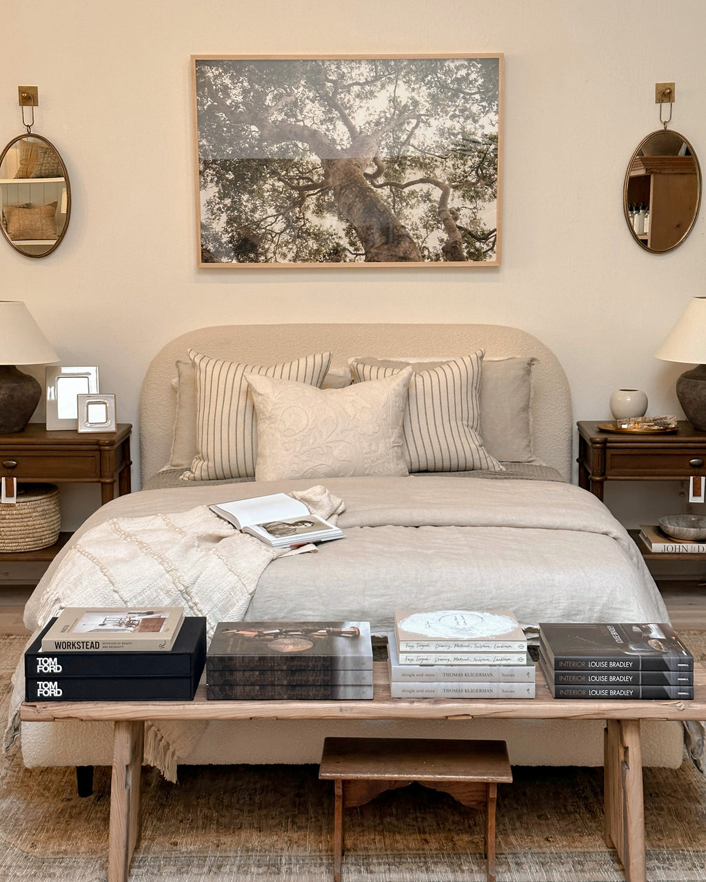 Skye Bed - Queen (Floor Model) – The Vintage Rug Shop