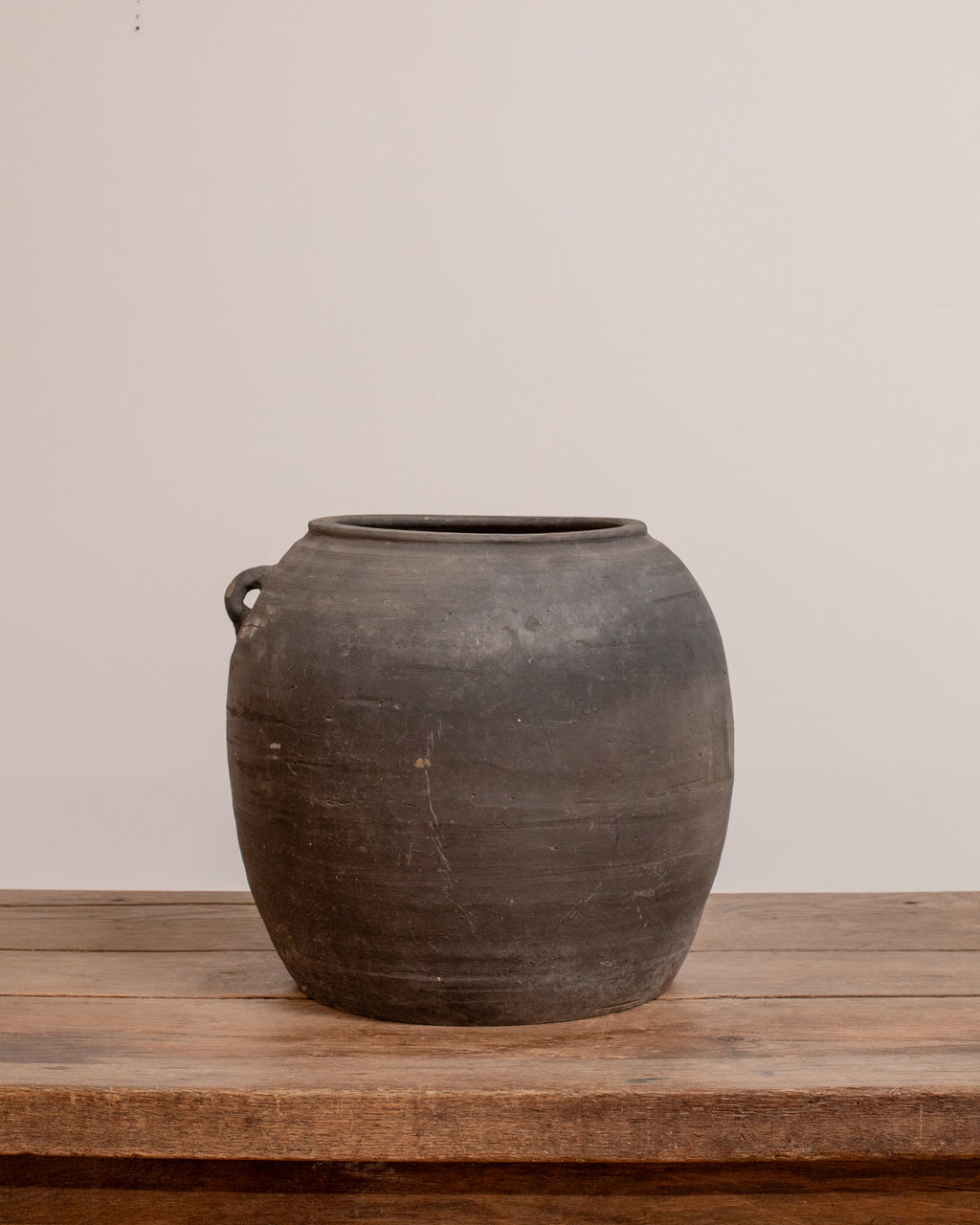 Vintage Clay Pot LVIII – The Vintage Rug Shop