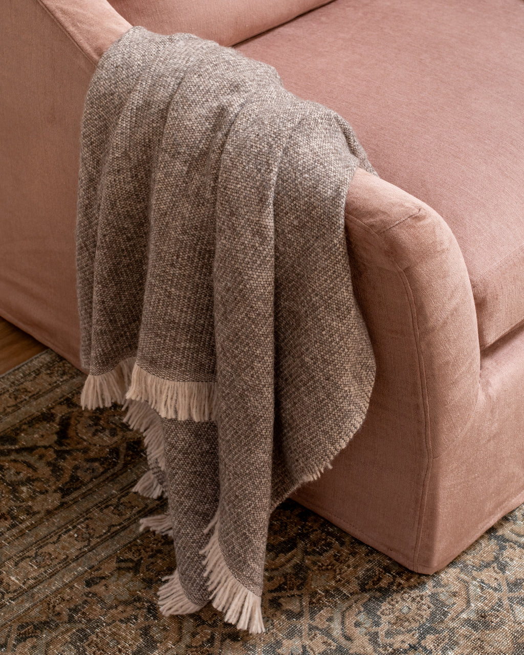 Andrew Super Throw – The Vintage Rug Shop