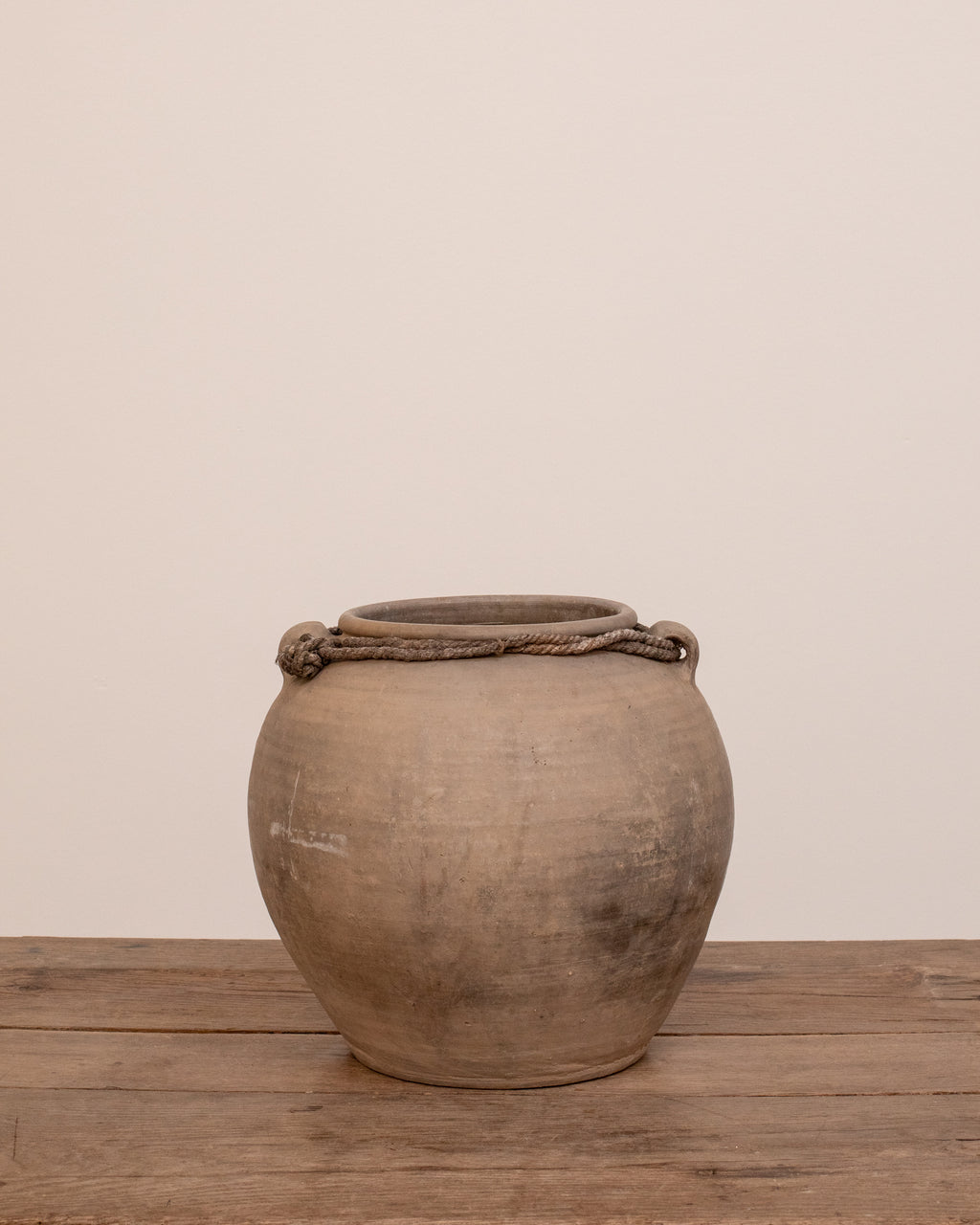 Vintage Clay Pot CVII – The Vintage Rug Shop
