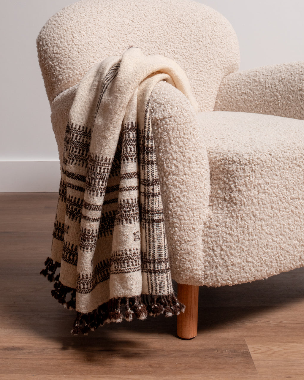 Indian Wool Homespun Throw – The Vintage Rug Shop