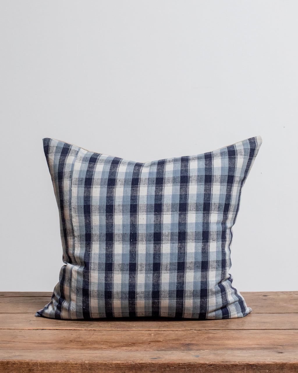 Carter Pillow – The Vintage Rug Shop